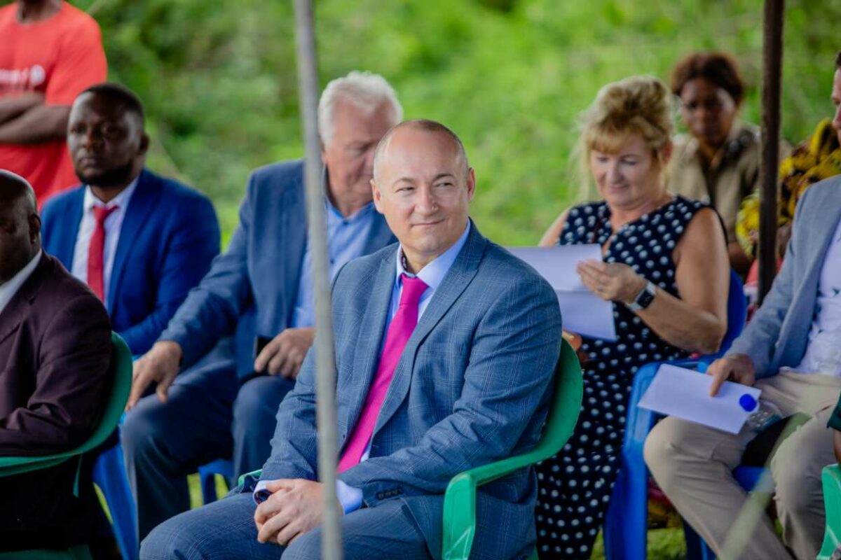 Great Minds Bright Futures